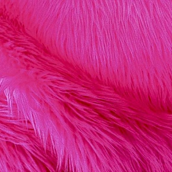 AmericasBestFur | Other | Faux Fur Hot Pink Luxury Oval Shape Area Rug ...
